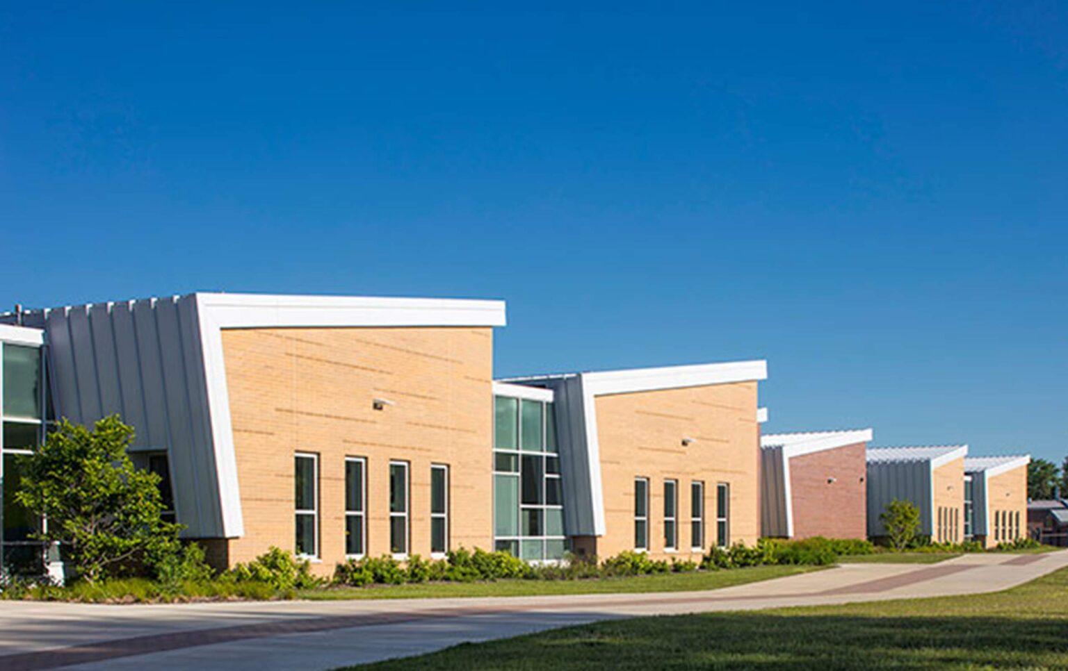 Natural Sciences Building Expansion/Renovation - Legat Architects