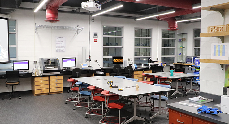 College of Lake County’s Baxter Innovation Lab Helps Prepare Students ...
